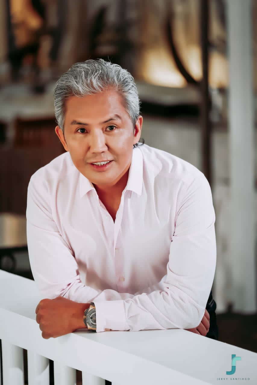 Watch You Wearing: Dr. Rolando Hortaleza – Watch Manila